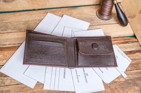 Make Your Own // Bifold Wallet with Coin Pocket // PDF Pattern Pack Ma ...
